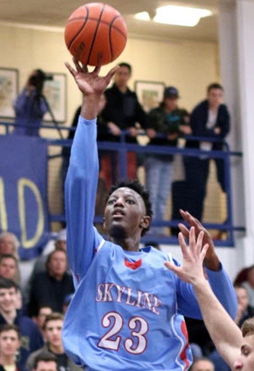 Garrett signs with Kansas basketball - KAKE
