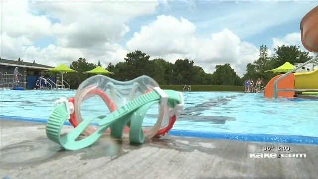 Wichita offering swimming lessons at all public pools - KAKE