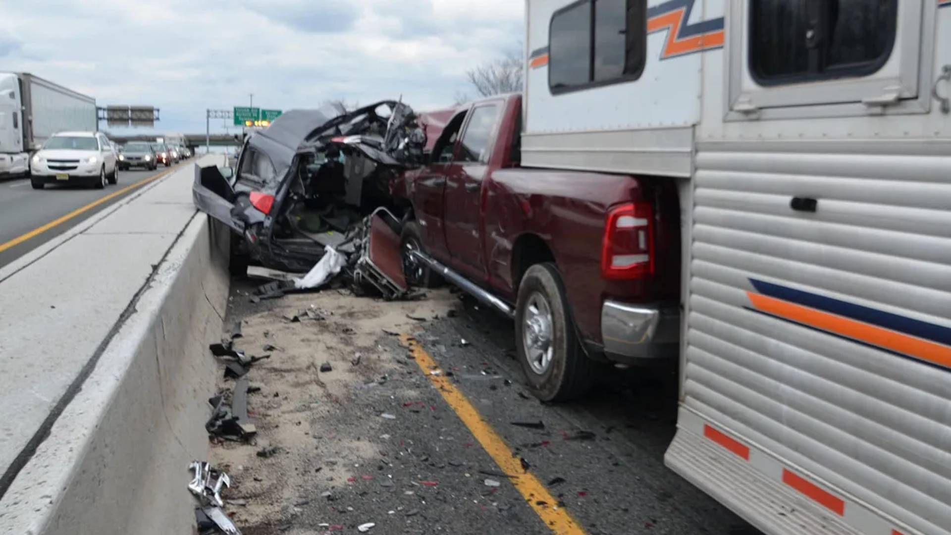 Dead People Pictures From Car Crashes