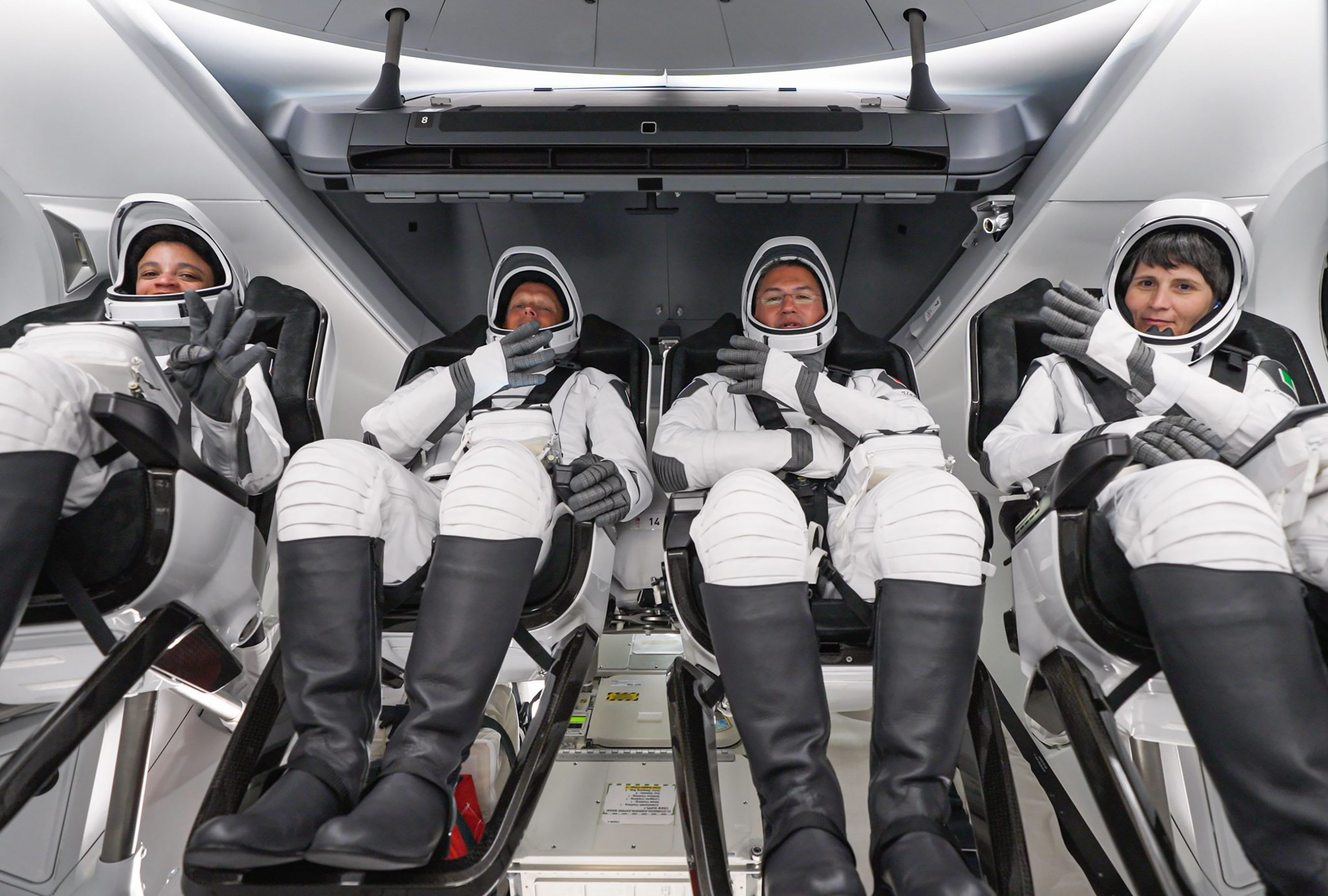 Astronauts Returning Home From Space Station Splash Down Off Florida
