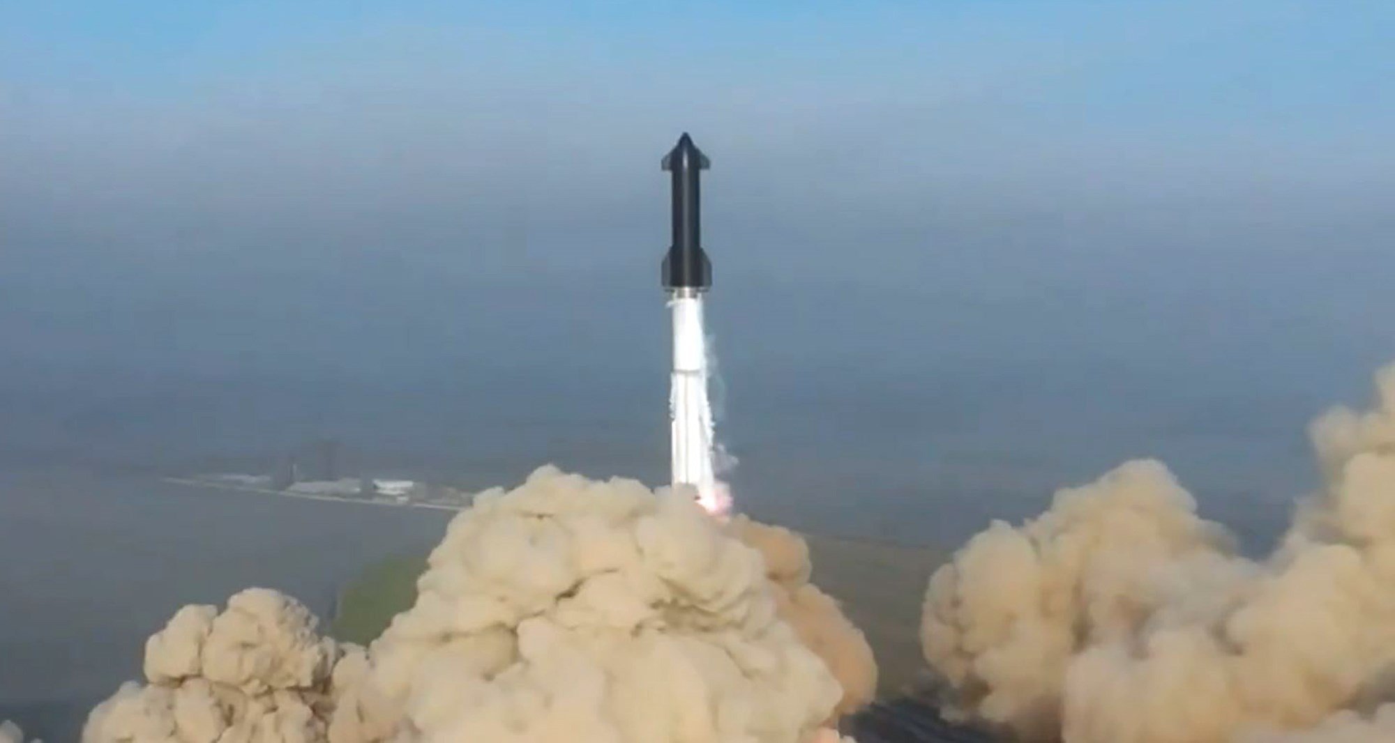 Spacex Giant Rocket Explodes Minutes After Launch From Texas Kake