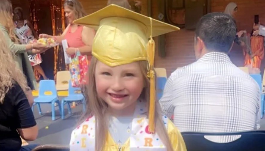 5 Year Old Girl Drowns At Illinois Water Park Kake